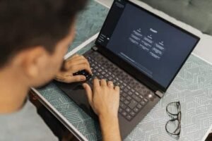 How it works: Using AI for FiveM coding | FiveMX